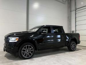 Melns Dodge RAM 2019 Klaipėda, ar dzinēja tilpumu 5.70 L un nobraukumu 93 tūkst. km par 39930 €, foto  vietnē AUTOMOTO.COM.LV