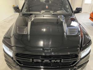 Melns Dodge RAM 2019 Klaipėda, ar dzinēja tilpumu 5.70 L un nobraukumu 93 tūkst. km par 39930 €, foto 13 vietnē AUTOMOTO.COM.LV