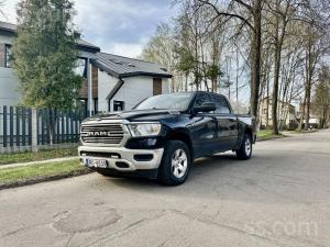Melns Dodge RAM 2021 Rīga, ar dzinēja tilpumu 5.70 L un nobraukumu 66 tūkst. km par 29950 €, foto 8 vietnē AUTOMOTO.COM.LV