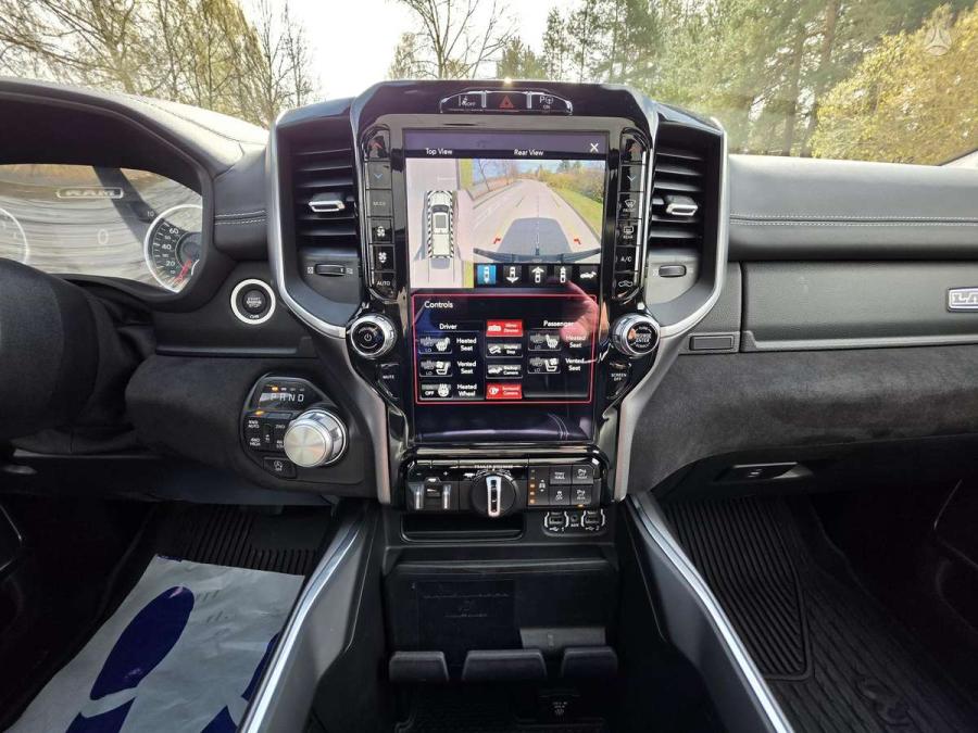Melns Dodge RAM 2021 Viļņa, ar dzinēja tilpumu 0.00 L un nobraukumu 72 tūkst. km par 44000 €, foto 23 vietnē AUTOMOTO.COM.LV