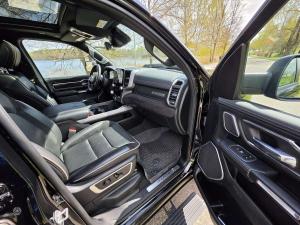Melns Dodge RAM 2021 Viļņa, ar dzinēja tilpumu 0.00 L un nobraukumu 72 tūkst. km par 44000 €, foto 26 vietnē AUTOMOTO.COM.LV