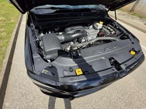 Melns Dodge RAM 2021 Viļņa, ar dzinēja tilpumu 0.00 L un nobraukumu 72 tūkst. km par 44000 €, foto 30 vietnē AUTOMOTO.COM.LV