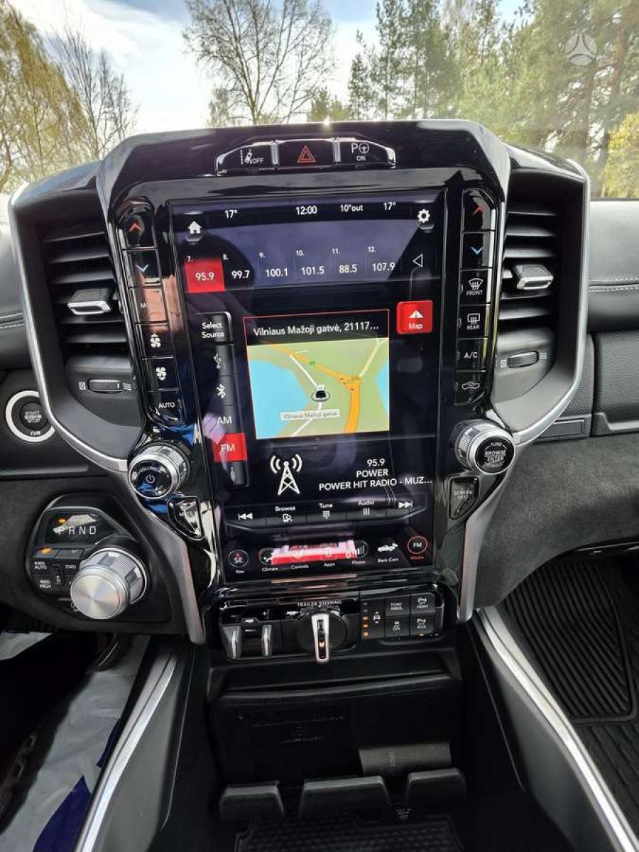 Melns Dodge RAM 2021 Viļņa, ar dzinēja tilpumu 0.00 L un nobraukumu 72 tūkst. km par 44000 €, foto 35 vietnē AUTOMOTO.COM.LV