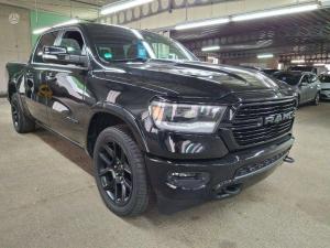 Melns Dodge RAM 2021 Viļņa, ar dzinēja tilpumu 5.65 L un nobraukumu 200 tūkst. km par 42350 €, foto 11 vietnē AUTOMOTO.COM.LV