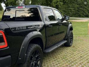 Melns Dodge RAM 2021 Anykščiai, ar dzinēja tilpumu 5.65 L un nobraukumu 213 tūkst. km par 35250 €, foto 7 vietnē AUTOMOTO.COM.LV