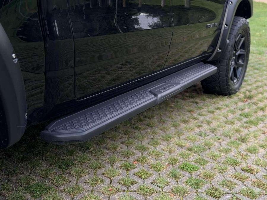 Melns Dodge RAM 2021 Anykščiai, ar dzinēja tilpumu 5.65 L un nobraukumu 213 tūkst. km par 35250 €, foto 9 vietnē AUTOMOTO.COM.LV