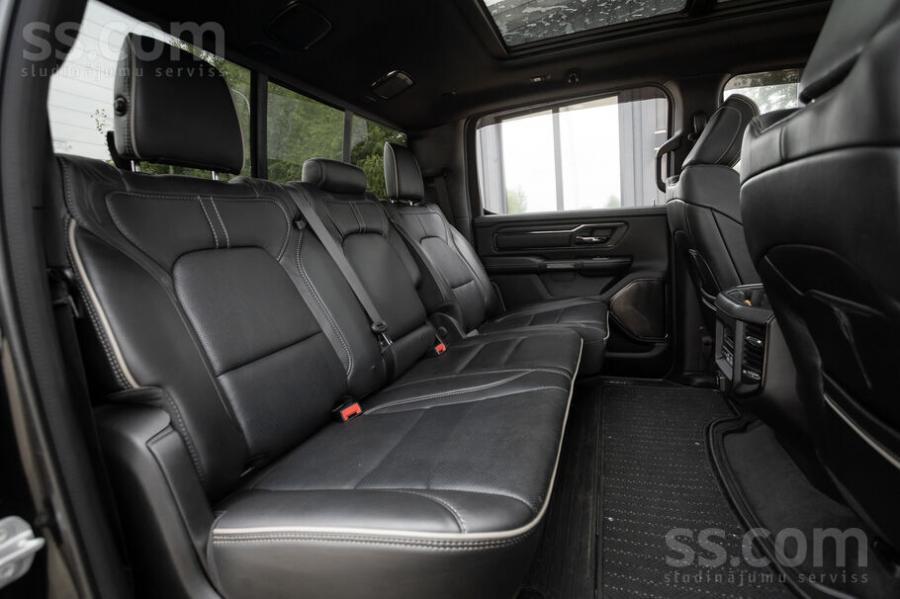 Melns Dodge RAM 2022 Jelgava, ar dzinēja tilpumu 5.70 L un nobraukumu 55 tūkst. km par 62900 €, foto 22 vietnē AUTOMOTO.COM.LV