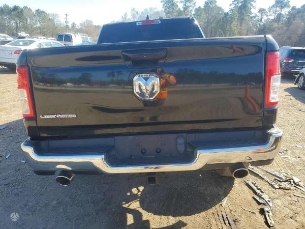 Melns Dodge RAM 2022 Kazlų Rūda, ar dzinēja tilpumu 5.70 L un nobraukumu 45 tūkst. km par 12200 €, foto 4 vietnē AUTOMOTO.COM.LV