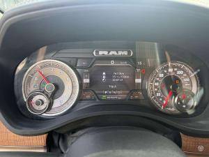 Melns Dodge RAM 2022 Viļņa, ar dzinēja tilpumu 0.00 L un nobraukumu 53 tūkst. km par 49000 €, foto 10 vietnē AUTOMOTO.COM.LV