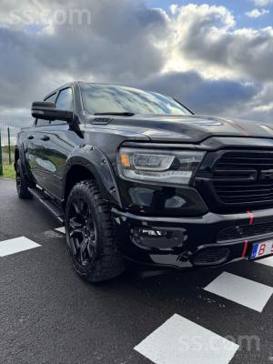 Black Dodge RAM 2023 in Liepaja, with an engine capacity of 5.70 L and mileage of 73 thousand km for 49900 €, photo  on AUTOMOTO.COM.LV