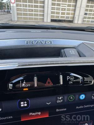 Black Dodge RAM 2023 in Liepaja, with an engine capacity of 5.70 L and mileage of 73 thousand km for 49900 €, photo 29 on AUTOMOTO.COM.LV