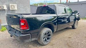 Melns Dodge RAM 2025 Ukmergė, ar dzinēja tilpumu 3.60 L un nobraukumu 42 tūkst. km par 23999 €, foto 4 vietnē AUTOMOTO.COM.LV
