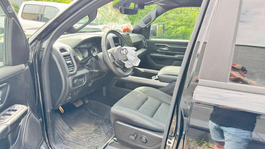Melns Dodge RAM 2025 Ukmergė, ar dzinēja tilpumu 3.60 L un nobraukumu 42 tūkst. km par 23999 €, foto 10 vietnē AUTOMOTO.COM.LV