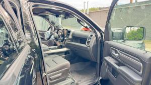Melns Dodge RAM 2025 Ukmergė, ar dzinēja tilpumu 3.60 L un nobraukumu 42 tūkst. km par 23999 €, foto 15 vietnē AUTOMOTO.COM.LV