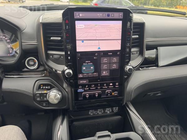 Melns Dodge RAM 2025 Ogre, ar dzinēja tilpumu 3.00 L un nobraukumu 7 tūkst. km par 85000 €, foto 11 vietnē AUTOMOTO.COM.LV