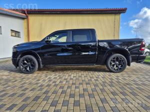Melns Dodge RAM 2020 Tukums, ar dzinēja tilpumu 5.70 L un nobraukumu 181 tūkst. km par 37900 €, foto 6 vietnē AUTOMOTO.COM.LV