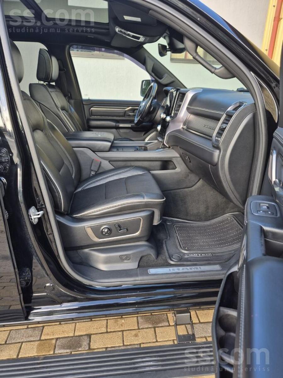 Melns Dodge RAM 2020 Tukums, ar dzinēja tilpumu 5.70 L un nobraukumu 181 tūkst. km par 37900 €, foto 14 vietnē AUTOMOTO.COM.LV