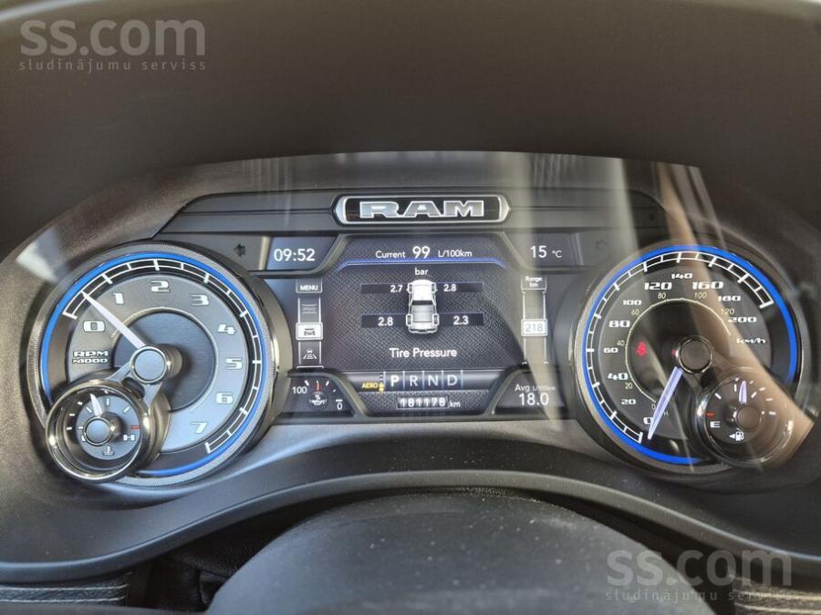 Melns Dodge RAM 2020 Tukums, ar dzinēja tilpumu 5.70 L un nobraukumu 181 tūkst. km par 37900 €, foto 18 vietnē AUTOMOTO.COM.LV