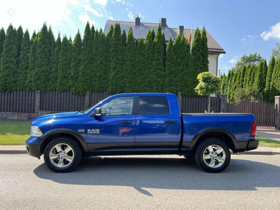 Zils Dodge RAM 2017 Viļņa, ar dzinēja tilpumu 5.70 L un nobraukumu 162 tūkst. km par 16000 €, foto 4 vietnē AUTOMOTO.COM.LV
