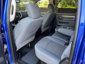 Zils Dodge RAM 2017 Viļņa, ar dzinēja tilpumu 5.70 L un nobraukumu 162 tūkst. km par 16000 €, foto 22 vietnē AUTOMOTO.COM.LV