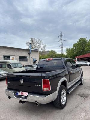 Zils Dodge RAM 2014 Klaipėda, ar dzinēja tilpumu 5.65 L un nobraukumu 193 tūkst. km par 24499 €, foto 5 vietnē AUTOMOTO.COM.LV