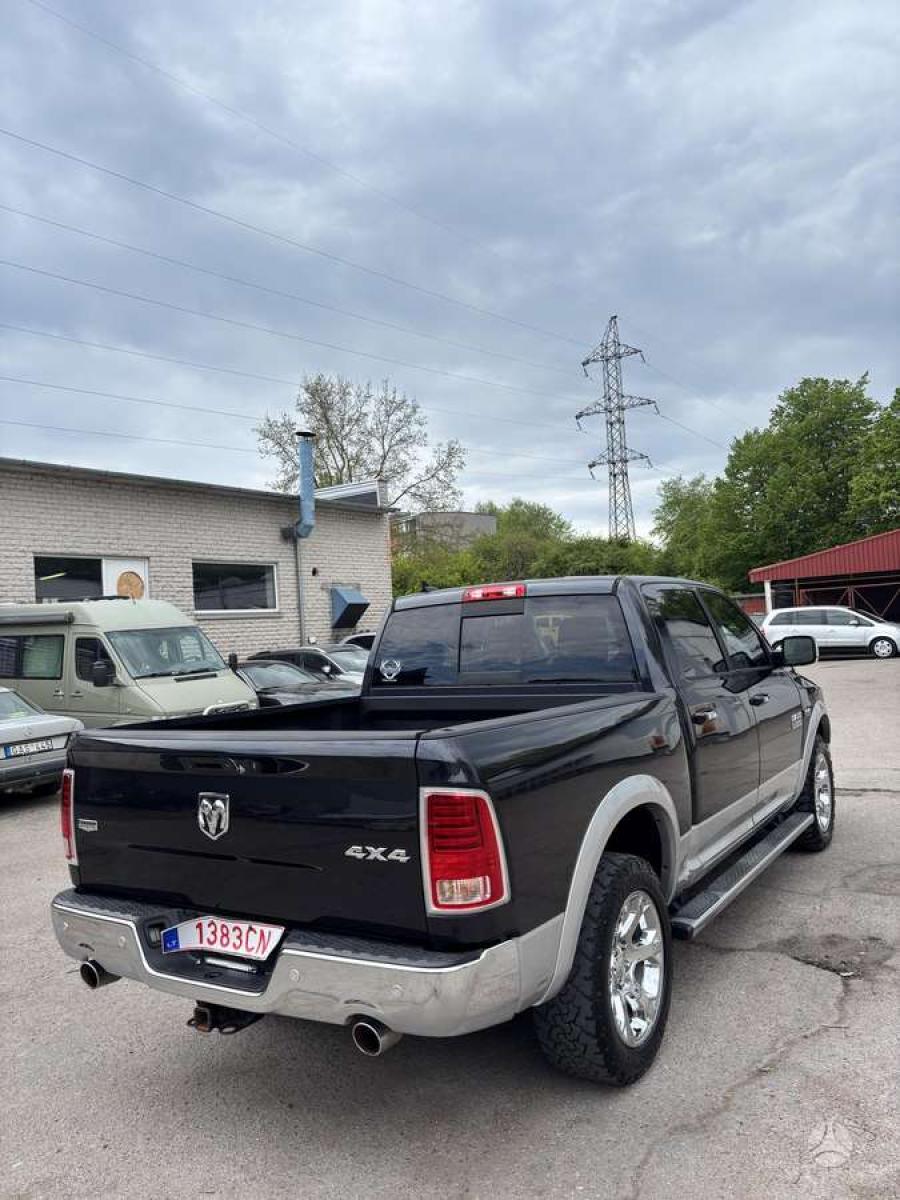 Zils Dodge RAM 2014 Klaipėda, ar dzinēja tilpumu 5.65 L un nobraukumu 193 tūkst. km par 24499 €, foto 5 vietnē AUTOMOTO.COM.LV