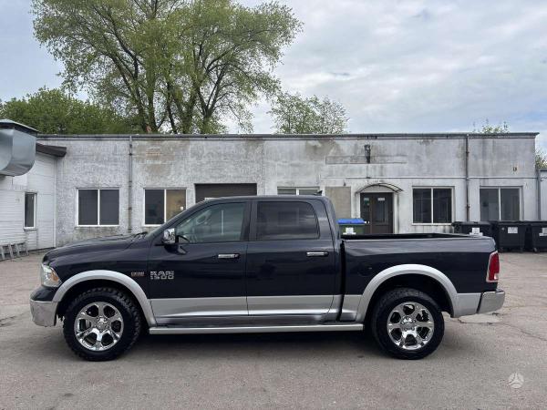 Zils Dodge RAM 2014 Klaipėda, ar dzinēja tilpumu 5.65 L un nobraukumu 193 tūkst. km par 24499 €, foto 7 vietnē AUTOMOTO.COM.LV