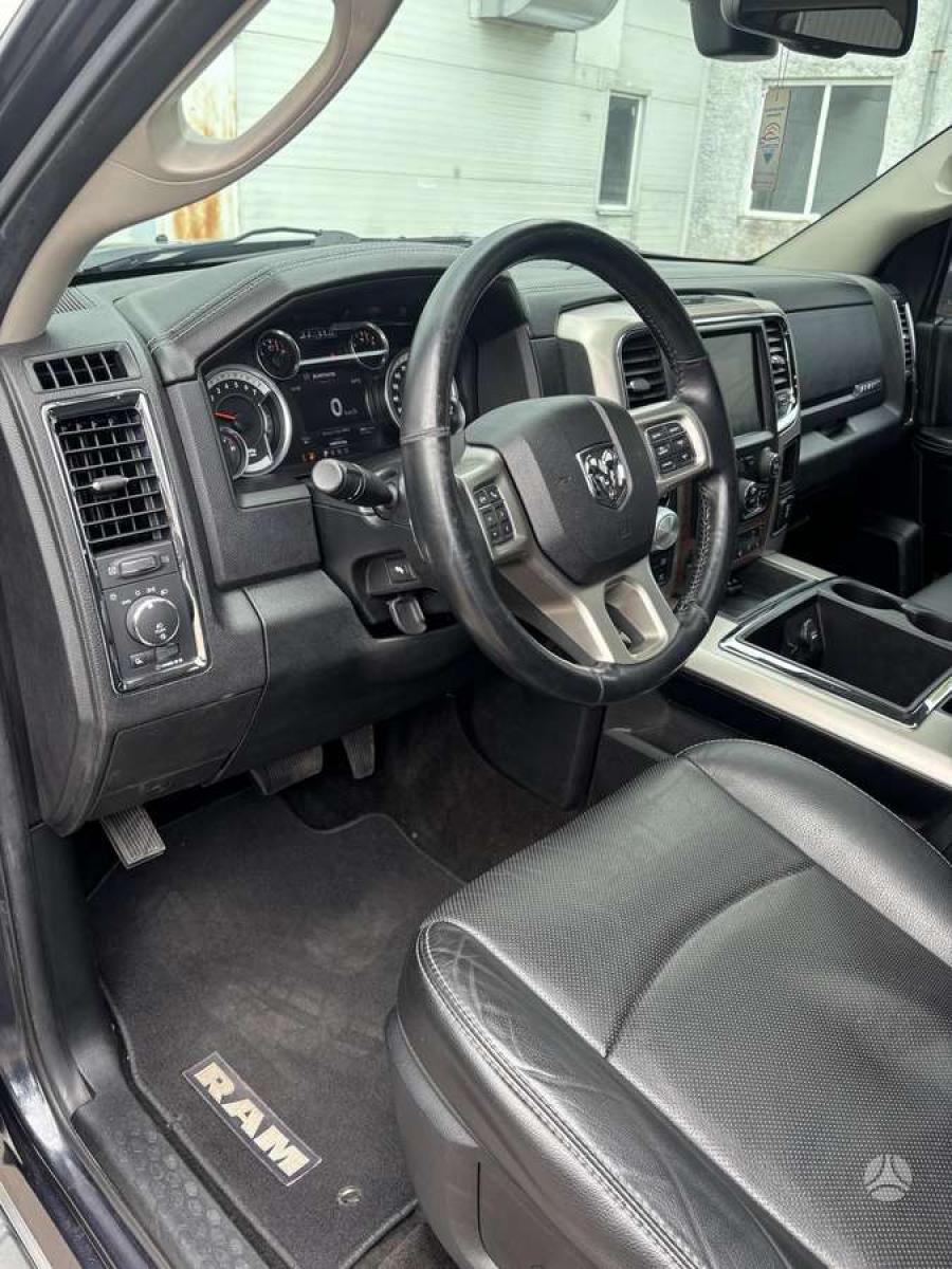 Zils Dodge RAM 2014 Klaipėda, ar dzinēja tilpumu 5.65 L un nobraukumu 193 tūkst. km par 24499 €, foto 11 vietnē AUTOMOTO.COM.LV