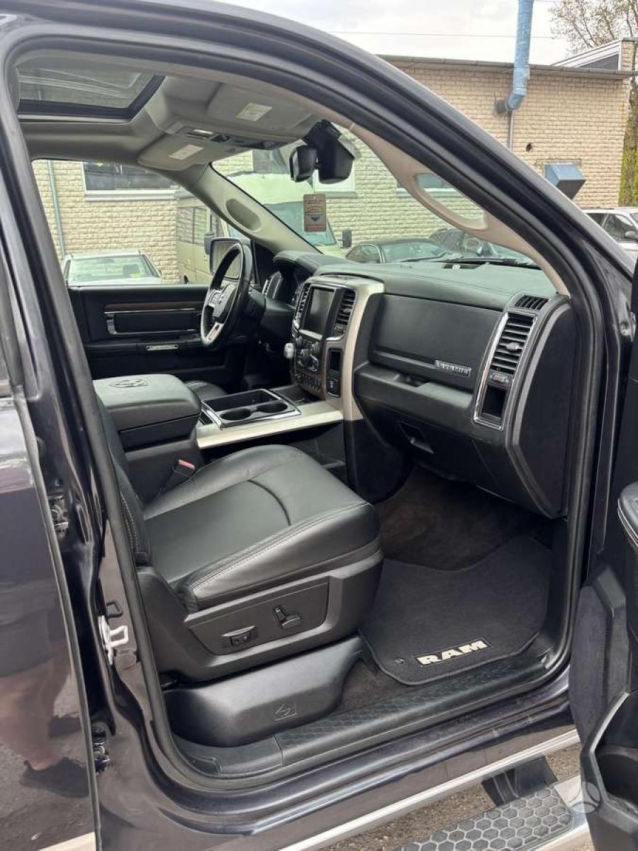 Zils Dodge RAM 2014 Klaipėda, ar dzinēja tilpumu 5.65 L un nobraukumu 193 tūkst. km par 24499 €, foto 13 vietnē AUTOMOTO.COM.LV