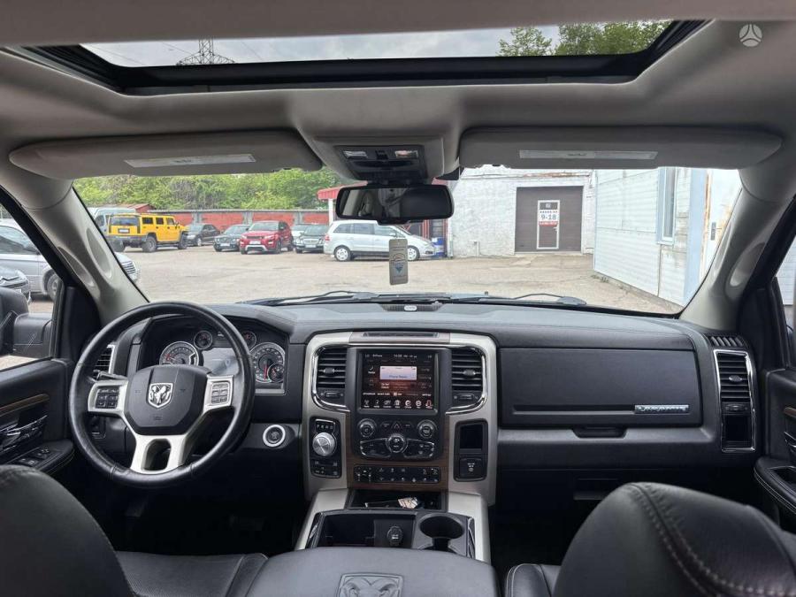 Zils Dodge RAM 2014 Klaipėda, ar dzinēja tilpumu 5.65 L un nobraukumu 193 tūkst. km par 24499 €, foto 16 vietnē AUTOMOTO.COM.LV