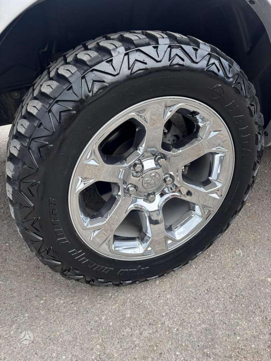 Zils Dodge RAM 2014 Klaipėda, ar dzinēja tilpumu 5.65 L un nobraukumu 193 tūkst. km par 24499 €, foto 20 vietnē AUTOMOTO.COM.LV