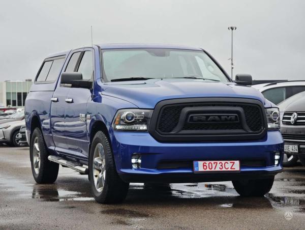 Blue Dodge RAM 2016 in Vilnius, with an engine capacity of 5.65 L and mileage of 350 thousand km for 16800 €, photo 1 on AUTOMOTO.COM.LV