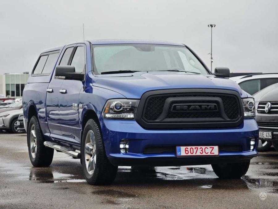 Синий Додж РАМ 2016 в Вильнюс, объемом двигателя 5.65 л и пробегом 350 тыс. км за 16800 €, фото 1 на AUTOMOTO.COM.LV