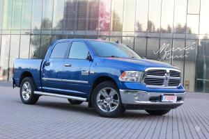 Blue Dodge RAM 2017 in Siauliai, with an engine capacity of 5.65 L and mileage of 185 thousand km for 9900 €, photo 4 on AUTOMOTO.COM.LV