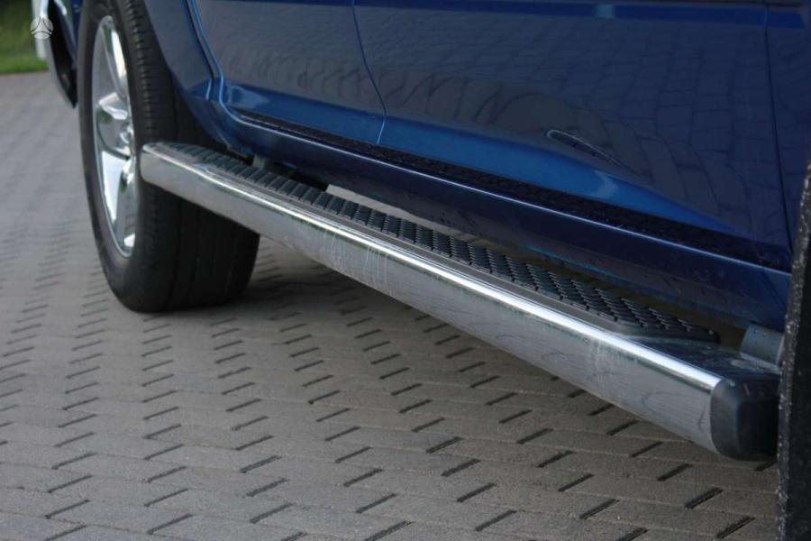 Blue Dodge RAM 2017 in Siauliai, with an engine capacity of 5.65 L and mileage of 185 thousand km for 9900 €, photo 16 on AUTOMOTO.COM.LV
