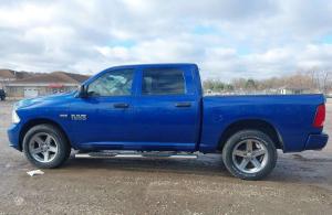Zils Dodge RAM 2017 Viļņa, ar dzinēja tilpumu 5.65 L un nobraukumu 317 tūkst. km par 9600 €, foto 7 vietnē AUTOMOTO.COM.LV