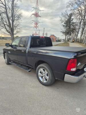 Zils Dodge RAM 2018 Viļņa, ar dzinēja tilpumu 3.60 L un nobraukumu 150 tūkst. km par 20999 €, foto 7 vietnē AUTOMOTO.COM.LV