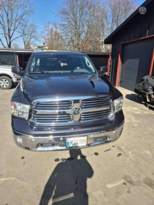Zils Dodge RAM 2018 Viļņa, ar dzinēja tilpumu 3.60 L un nobraukumu 150 tūkst. km par 20999 €, foto 13 vietnē AUTOMOTO.COM.LV