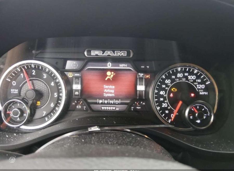 Zils Dodge RAM 2022 Klaipėda, ar dzinēja tilpumu 5.70 L un nobraukumu 86 tūkst. km par 13500 €, foto 8 vietnē AUTOMOTO.COM.LV