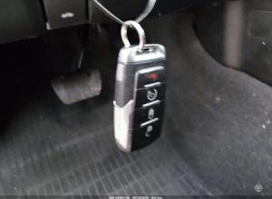 Zils Dodge RAM 2022 Klaipėda, ar dzinēja tilpumu 5.70 L un nobraukumu 86 tūkst. km par 13500 €, foto 11 vietnē AUTOMOTO.COM.LV