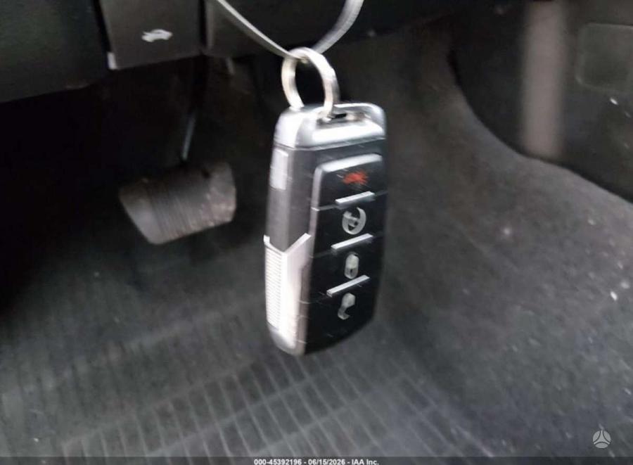 Zils Dodge RAM 2022 Klaipėda, ar dzinēja tilpumu 5.70 L un nobraukumu 86 tūkst. km par 13500 €, foto 11 vietnē AUTOMOTO.COM.LV