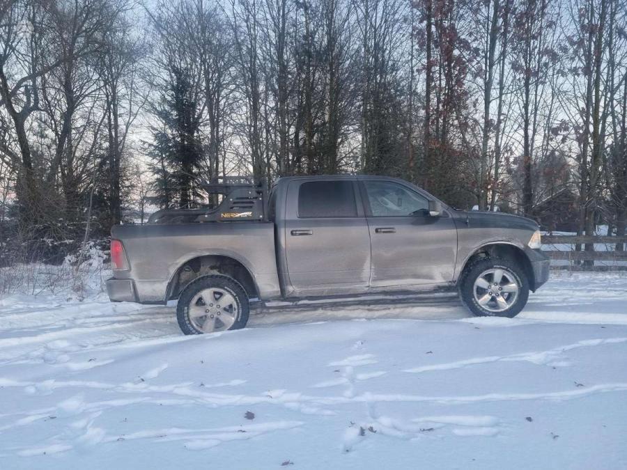 Brūns Dodge RAM 2015 Jonava, ar dzinēja tilpumu 3.00 L un nobraukumu 200 tūkst. km par 21500 €, foto 10 vietnē AUTOMOTO.COM.LV