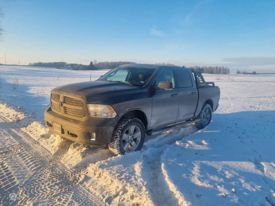Brūns Dodge RAM 2015 Jonava, ar dzinēja tilpumu 3.00 L un nobraukumu 200 tūkst. km par 21500 €, foto 12 vietnē AUTOMOTO.COM.LV