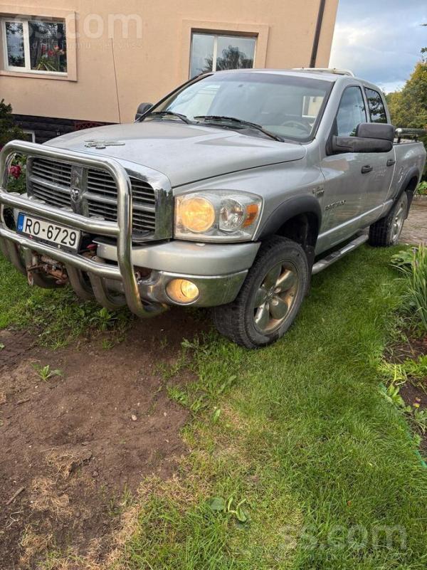 Dodge RAM 2007 in Dobele, with an engine capacity of 5.70 L and mileage of 235 thousand km for 13000 €, photo 2 on AUTOMOTO.COM.LV