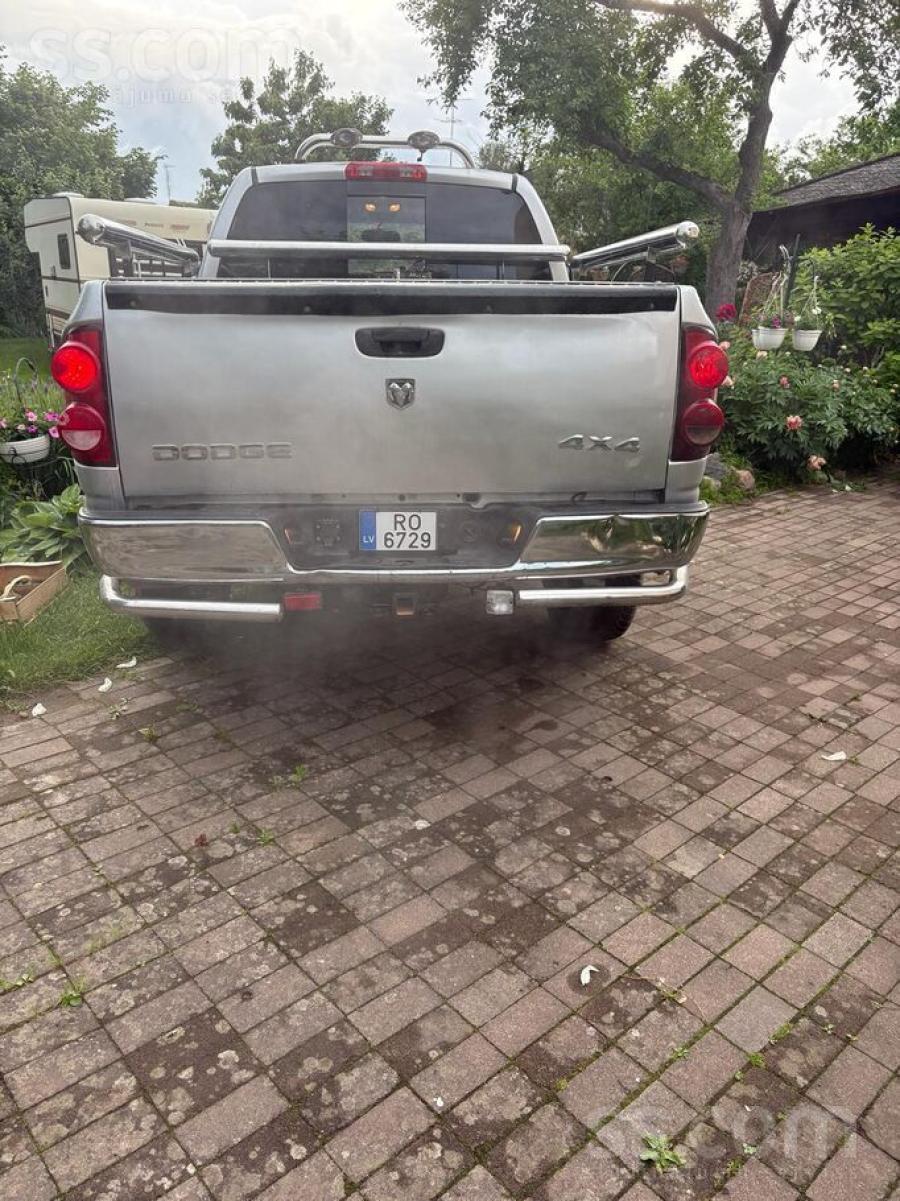 Dodge RAM 2007 Dobele, ar dzinēja tilpumu 5.70 L un nobraukumu 235 tūkst. km par 13000 €, foto 6 vietnē AUTOMOTO.COM.LV