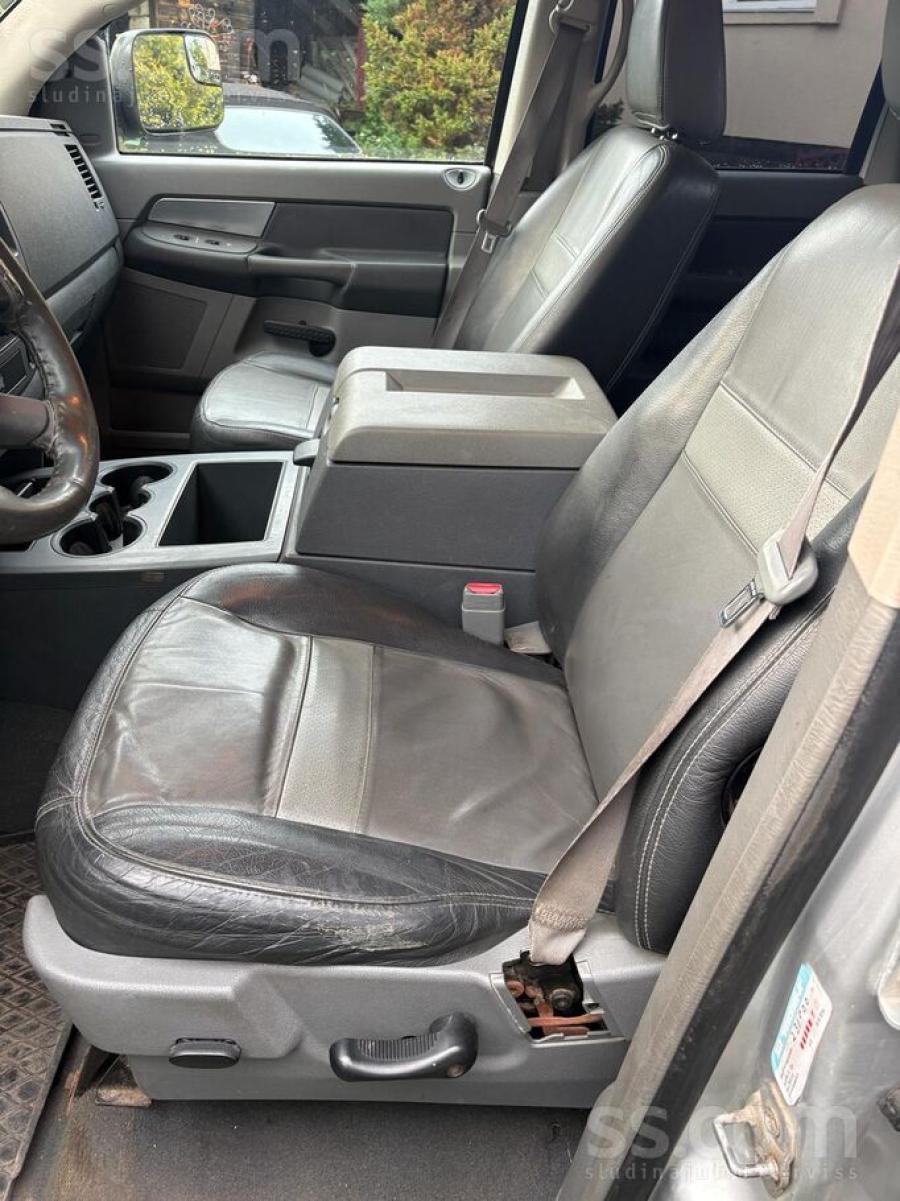 Dodge RAM 2007 Dobele, ar dzinēja tilpumu 5.70 L un nobraukumu 235 tūkst. km par 13000 €, foto 10 vietnē AUTOMOTO.COM.LV