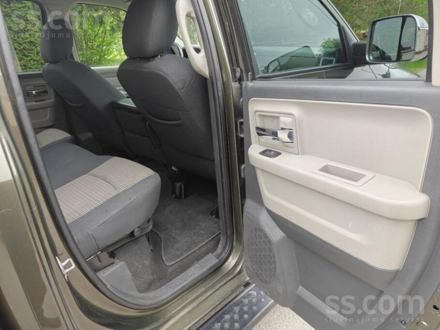 Zaļš Dodge RAM 2012 Jelgava, ar dzinēja tilpumu 5.70 L un nobraukumu 395 tūkst. km par 12900 €, foto 15 vietnē AUTOMOTO.COM.LV