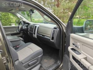 Zaļš Dodge RAM 2012 Jelgava, ar dzinēja tilpumu 5.70 L un nobraukumu 395 tūkst. km par 12900 €, foto 17 vietnē AUTOMOTO.COM.LV