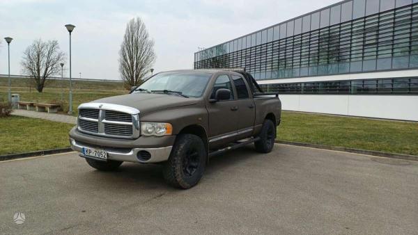 Green Dodge RAM 2005 in Zarasai, with an engine capacity of 4.70 L and mileage of 200 thousand km for 7500 €, photo 6 on AUTOMOTO.COM.LV