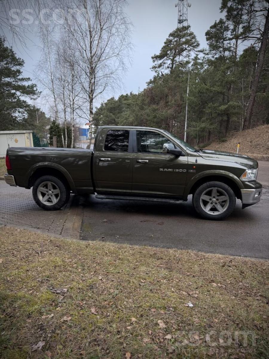 Green Dodge RAM 2012 in Riga, with an engine capacity of 5.70 L and mileage of 397 thousand km for 11500 €, photo 5 on AUTOMOTO.COM.LV